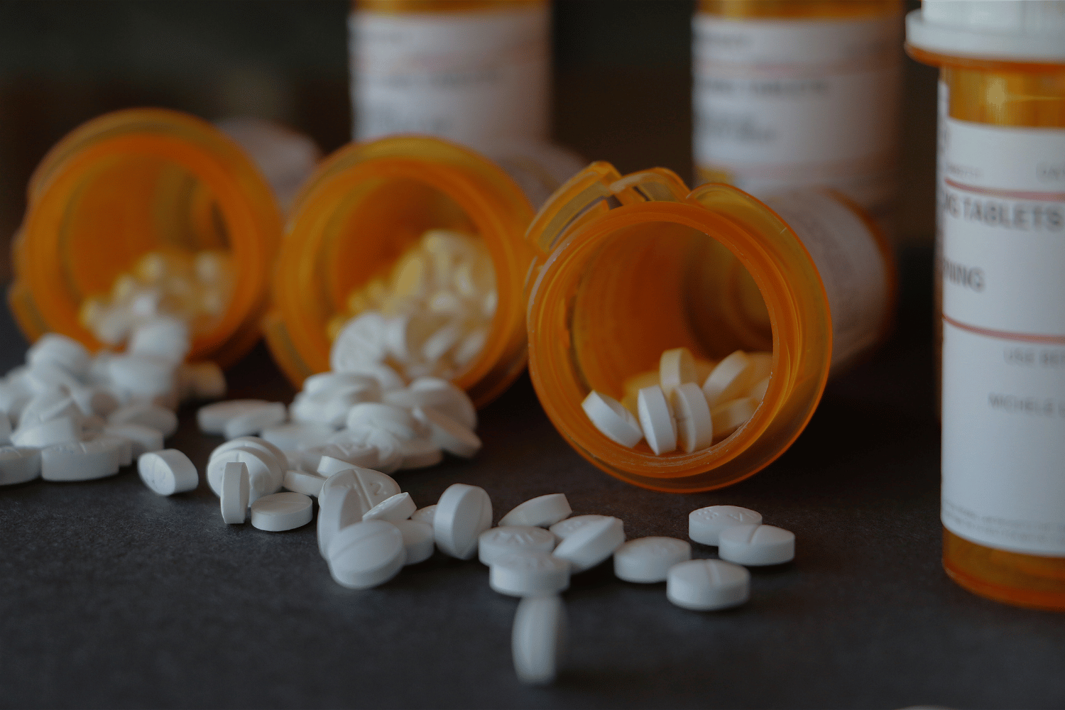 What are opiates? effects, benefits & risks